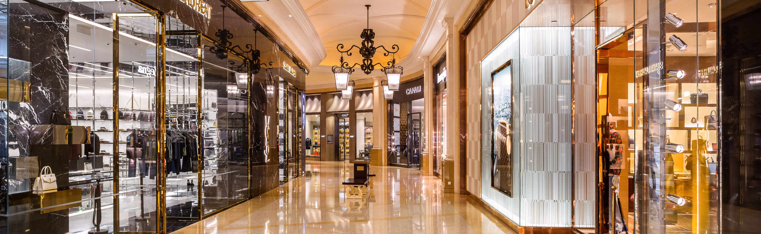 Shoppes at Four Seasons | Sands Retail